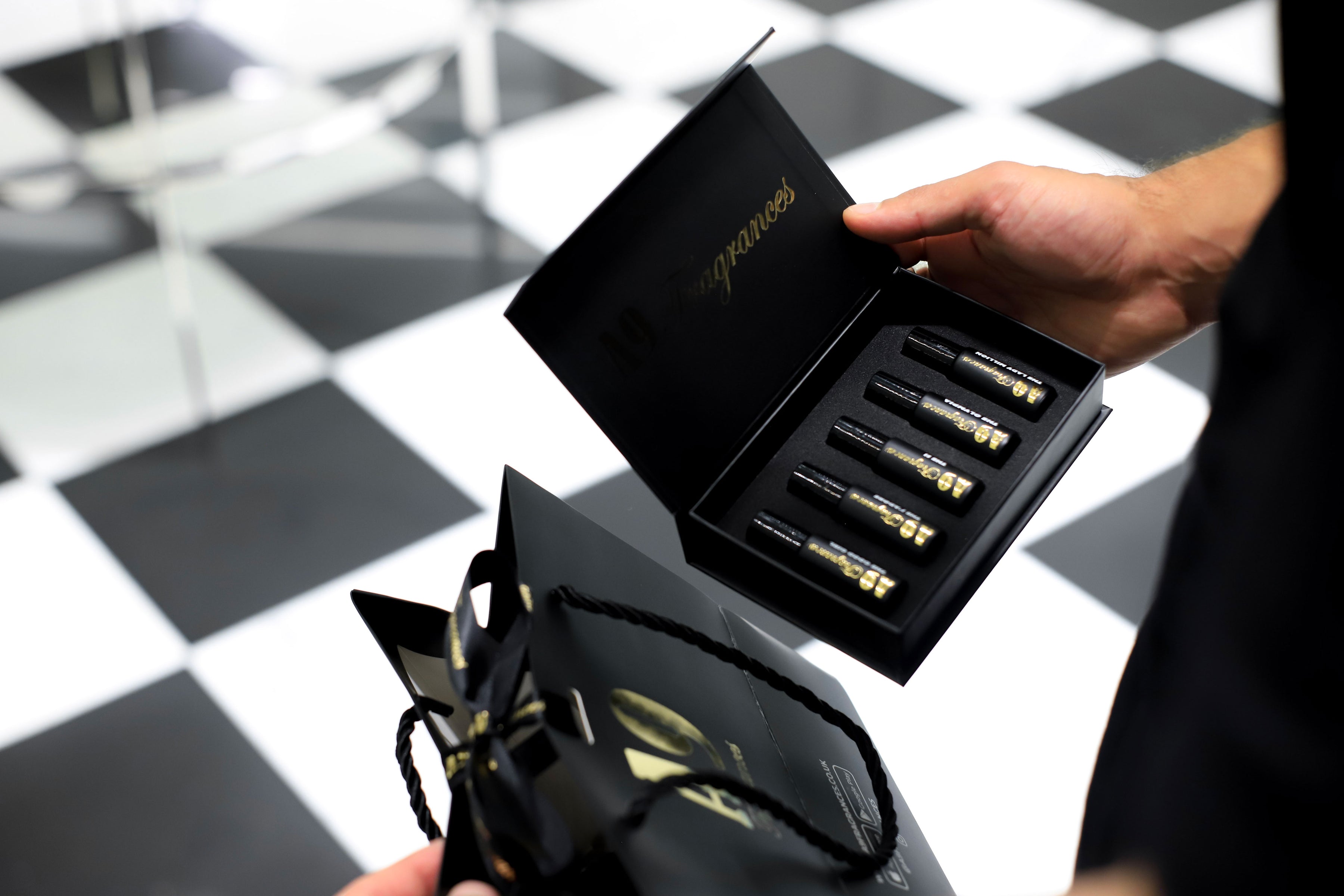 A9 Fragrances | Luxury Perfumes & Oils for Men & Women – A9 Fragrances©